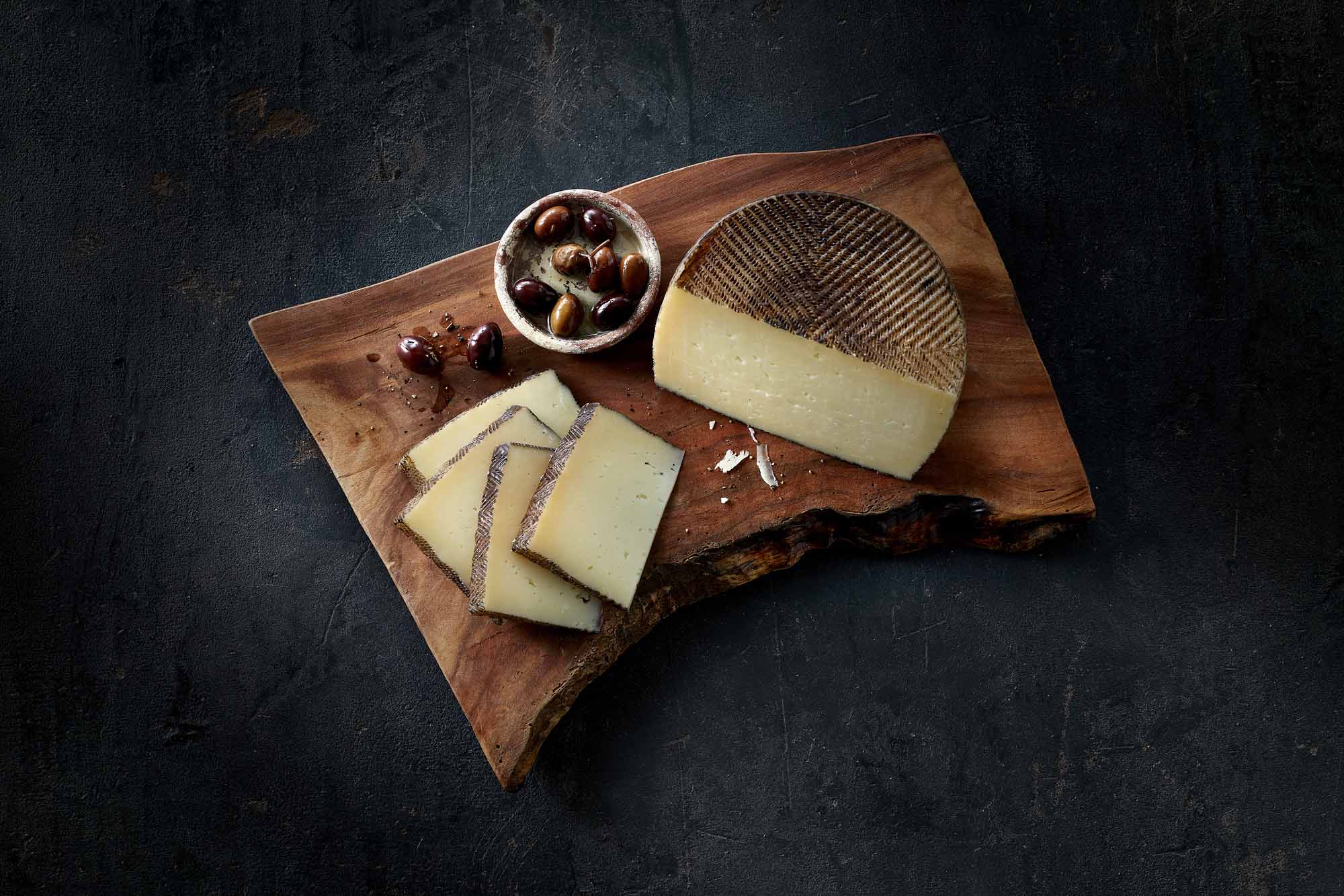 Manchego Everything you need to know about Manchego cheese Castello Castello